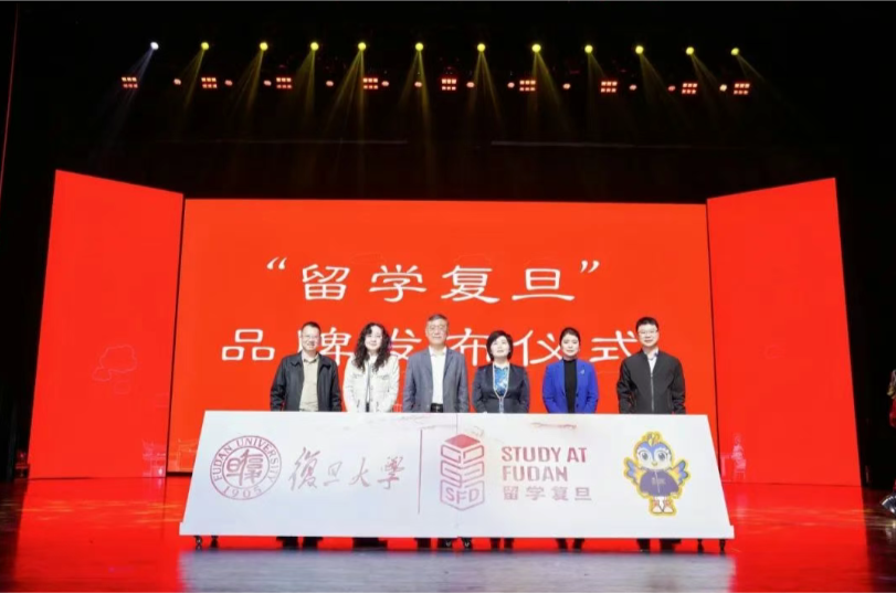 流光百廿 五洲和鸣 | 复旦大学中外师生文艺晚会回顾